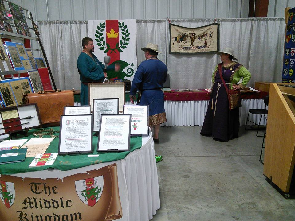 Midrealm display | The Æthelmearc Gazette